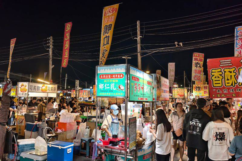 哪國食物最難吃？外國客點名「台灣」：餐餐用1物煮很衝擊 | 鏡報 | LINE TODAY