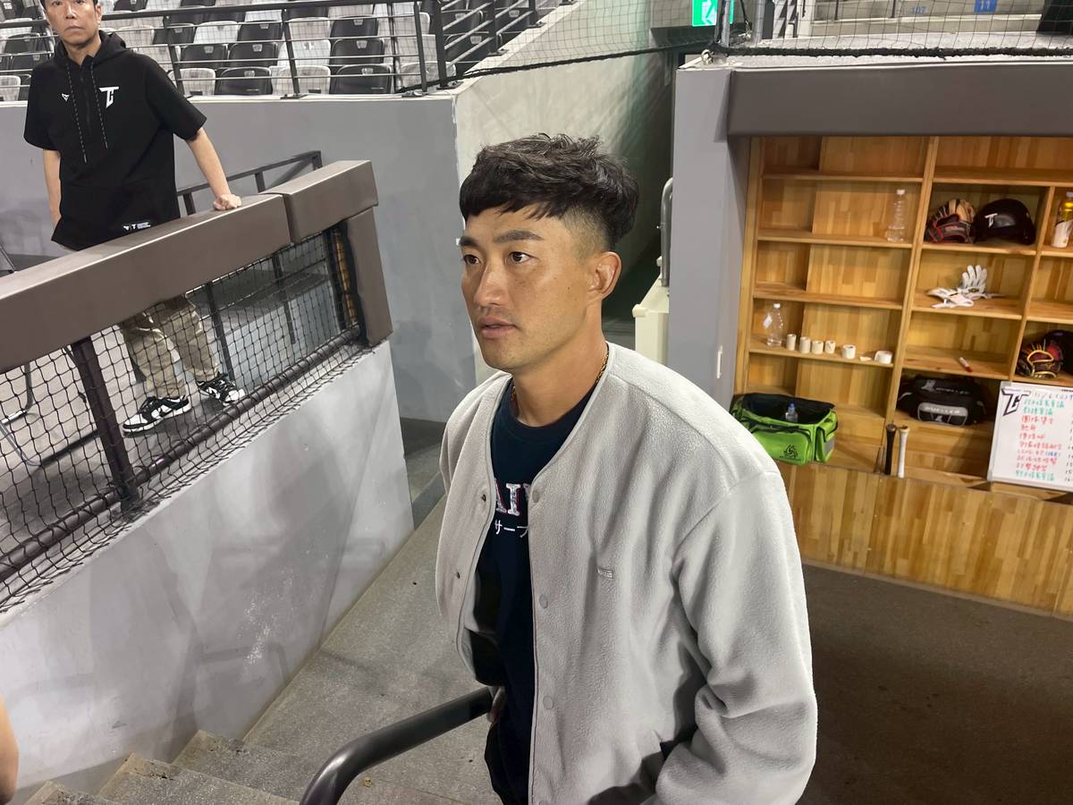 12強賽》中華隊秘密武器來了！ 「最強銀行員」吳昇峰現身場邊 | TSNA | LINE TODAY