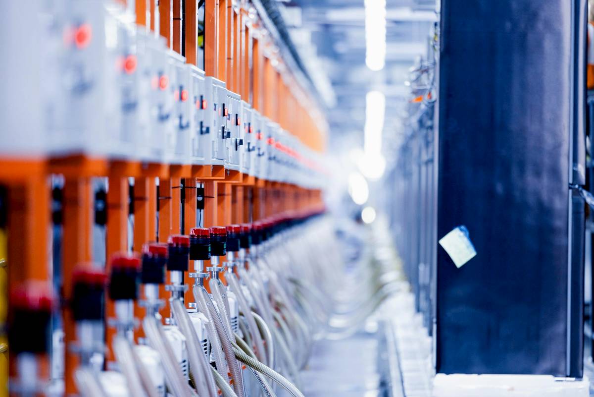 為何製造業者開始轉向 AI？拆解 AI、ERP、RPA 如何共同打造智慧韌性工廠 | TechOrange 科技報橘 | LINE TODAY