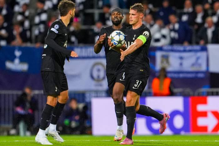 แฟรงค์พอใจ 'เดอ เฟน' โชว์คาแรกเตอร์กัปตันไก่ | Soccersuck | LINE TODAY