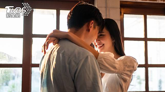 看不出套路！4星座傻妹「總暈船渣男」 Top1慘變理想獵物 | TVBS | LINE TODAY