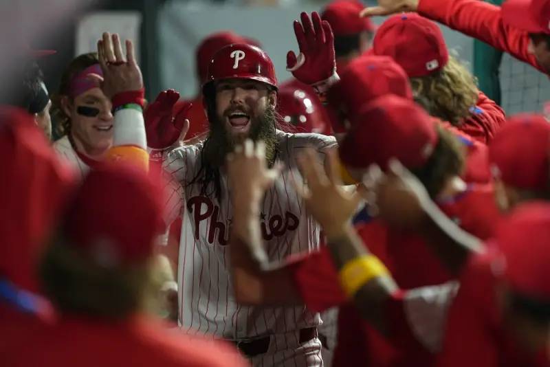 MLB／費城人鎖定季後賽門票！分區封王M1 | NOWNEWS今日新聞 | LINE TODAY