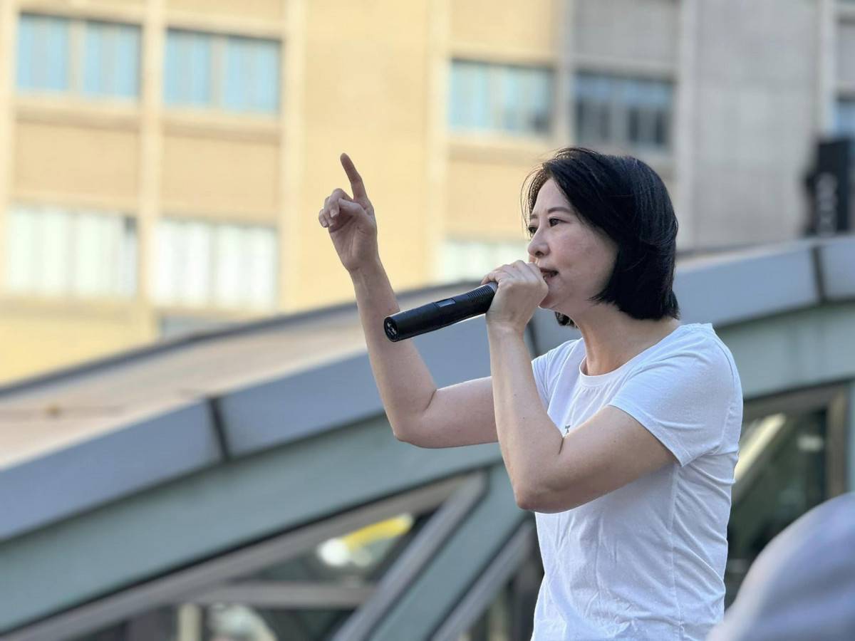 國外網購3C寄回台被NCC收750元審查費 王鴻薇轟這是什麼土匪政府行徑？ | 台灣好新聞 | LINE TODAY