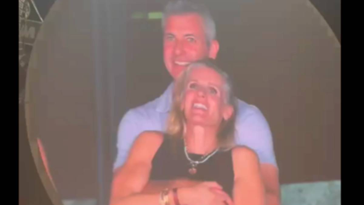 最慘小三？Coldplay抓包洩姦情 新創人資長恐遭「4500億豪門」踢開 | 太報 | LINE TODAY