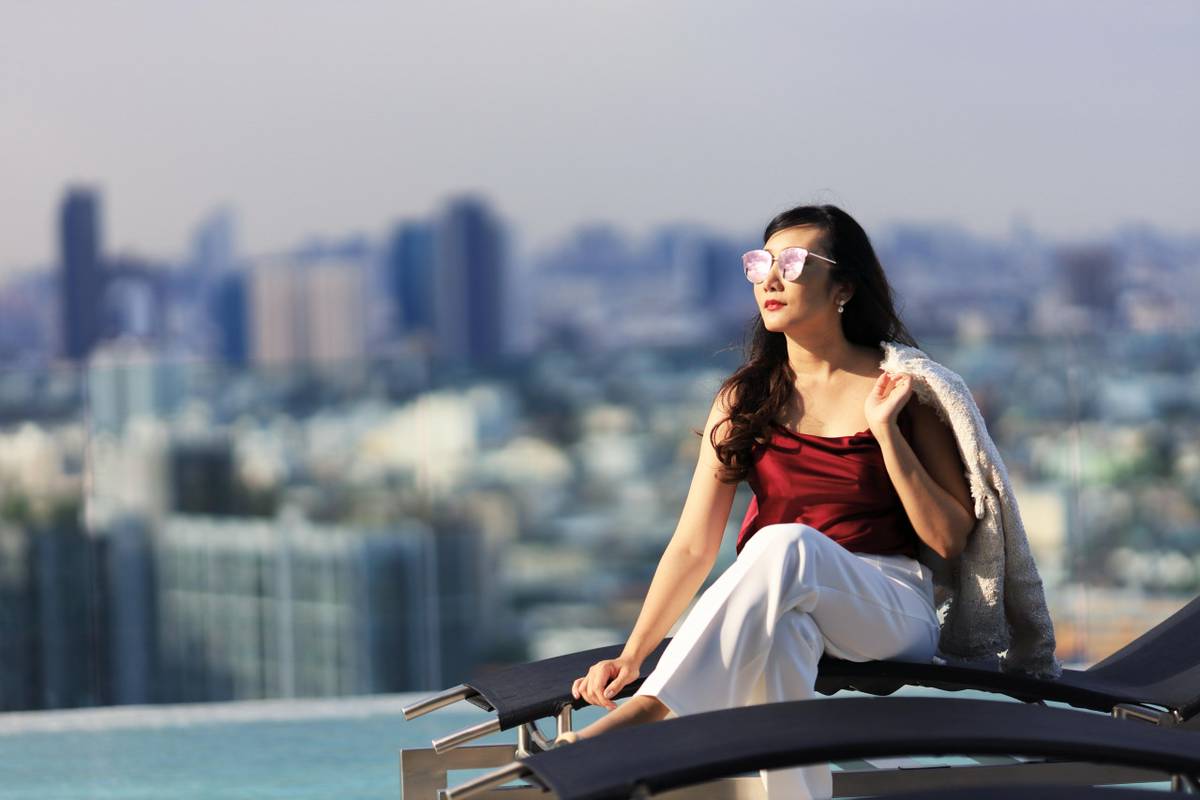 她身價十幾億，口頭禪「All in」卻成銀行黑名單…拒絕「名牌、限量款」，女人要有錢：把主導權拿回手裡 | 幸福熟齡（台灣） ╳ 今周刊 ...