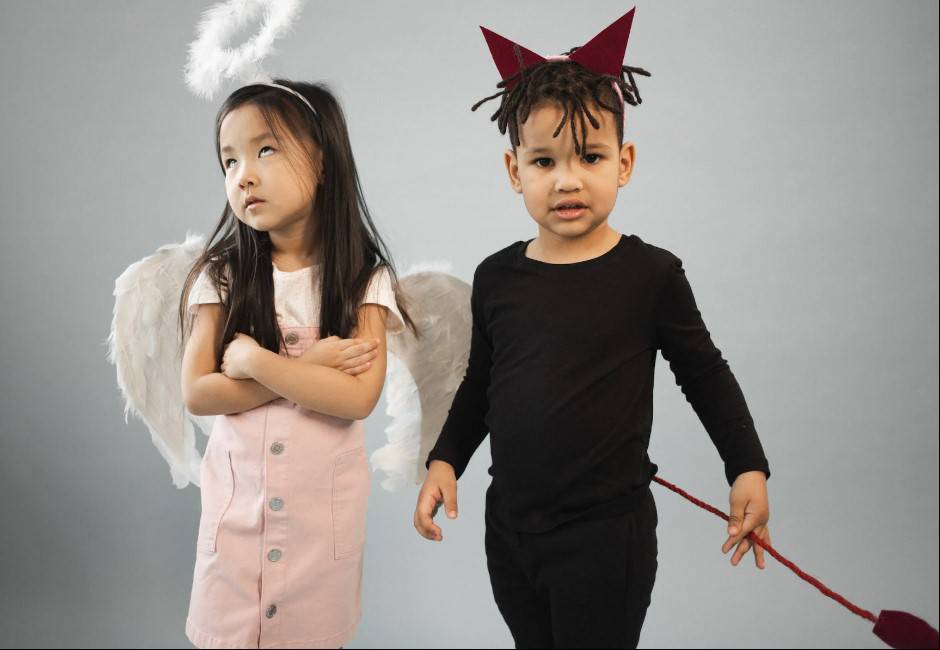 「我真的會謝」是什麼意思？5G衝浪必學網路流行語來源揭曉 | 網路溫度計 DailyView | LINE TODAY