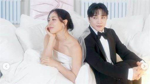 舞蹈界震撼彈！崔容俊、Lia Kim突曬婚紗照 HOSHI也震驚留言 | 三立新聞網 | LINE TODAY