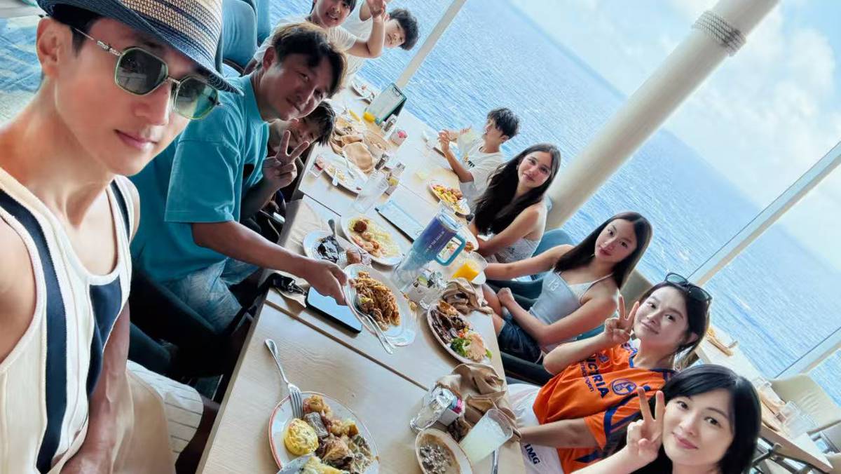 吳尊一家郵輪之旅曝光！14歲NeiNei練出驚人肌肉 《爸爸3》鄒市明全家同行 | 姊妹淘 | LINE TODAY