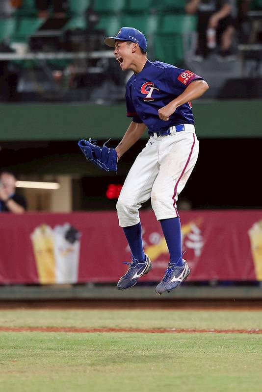 U15亞洲盃》開賽無人出局滿壘之後變柯蕭 柯邵捷完封相信隊友守備 | TSNA | LINE TODAY