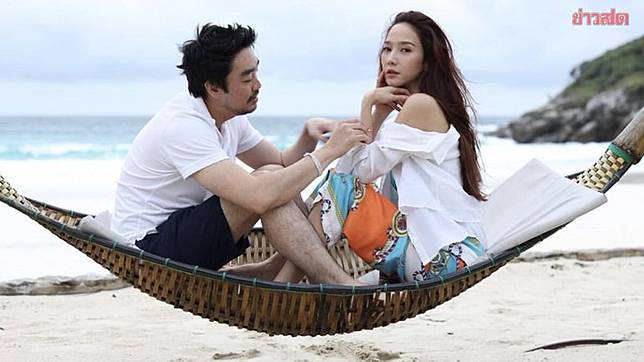 ไฮโซพก เคลื่อนไหวแล้ว หลังถูกลือสนั่นเลิก อั้ม สาเหตุมาจากมือที่ 3 | Khaosod | LINE TODAY