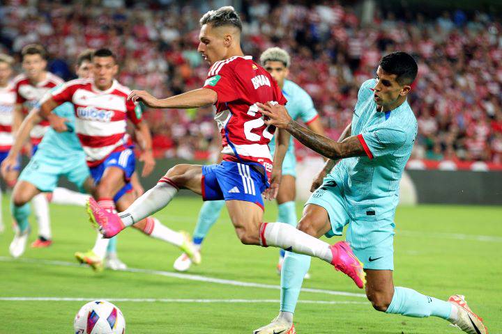 'ซาราโกซ่า' เผยพา 'อเราโฮ่' ทัวร์จนร้องขอชีวิต | Soccersuck | LINE TODAY