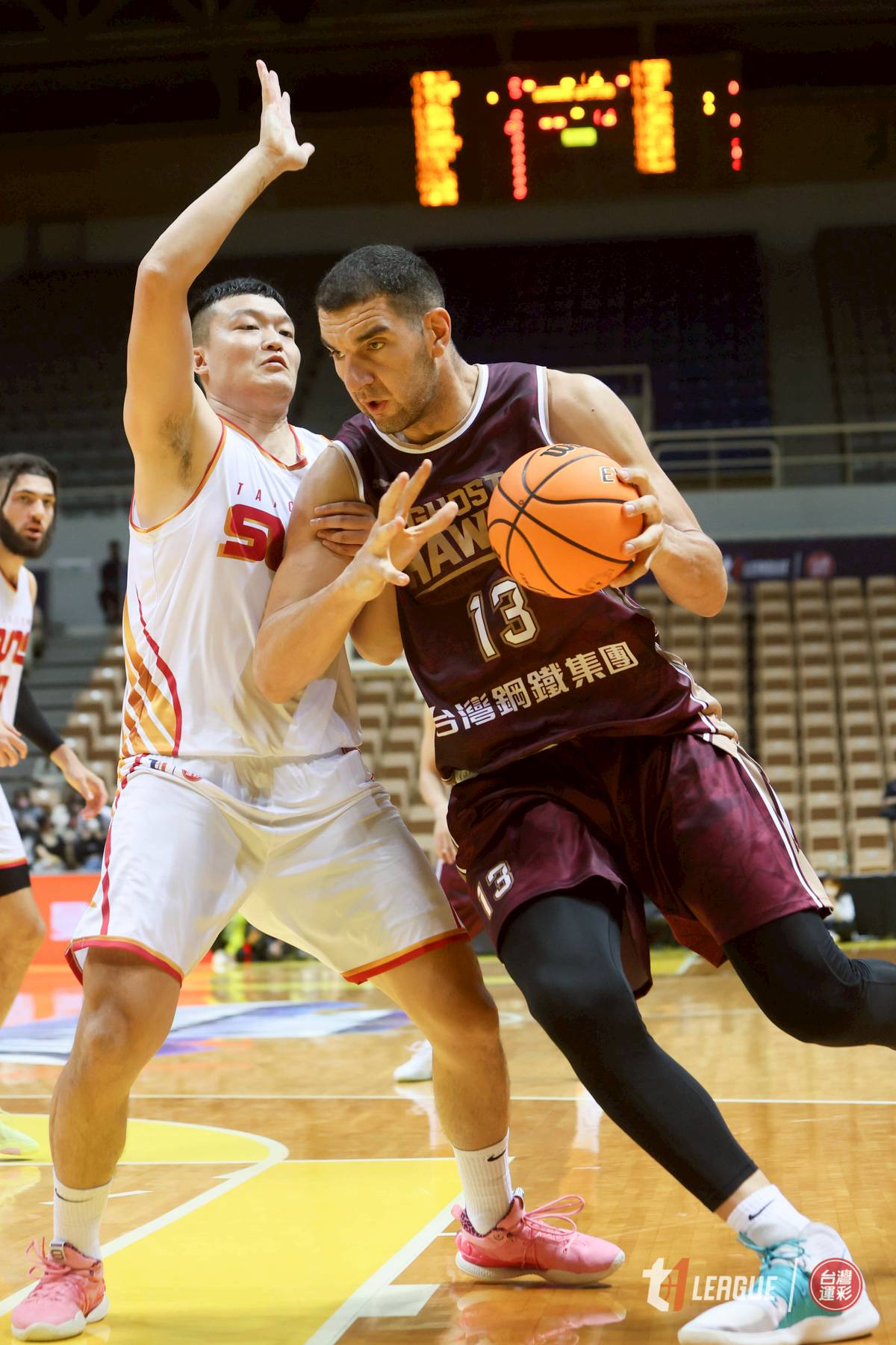 德古拉練體能瘦身 熱身賽31分17籃板 | TSNA | LINE TODAY