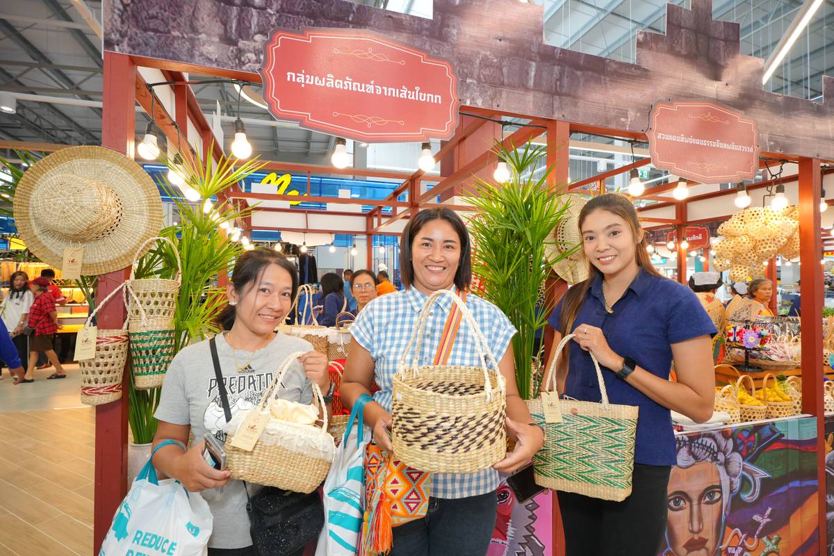 ซีพี แอ็กซ์ตร้า เดินหน้ากลยุทธ์สร้าง “พื้นที่ความสุขทุกชุมชน” เสริมสุขภาพและรายได้อย่างยั่งยืน ...