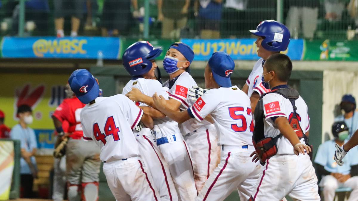 末局大反攻！隊長陳恩再見安台灣逆轉奪首勝【U12 世界盃少棒賽事精華】2022.07.29 | WBSC | LINE TODAY