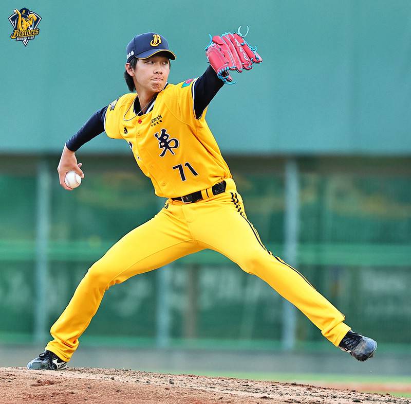 中信兄弟》領先局面4.2局71球換投 平野惠一想對盧孟揚說抱歉 | TSNA | LINE TODAY