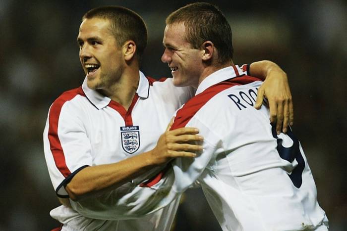 'พี่เว่น' ไม่ปลื้มสื่อจับเทียบ 'รูนี่ย์' ตอนอายุ 17 | Soccersuck | LINE TODAY