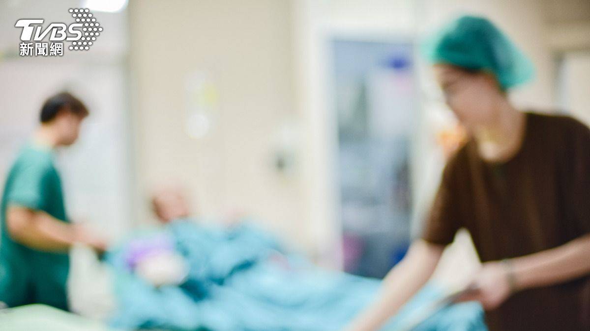 以為只是感冒！30歲女「全身浮腫」腎功能剩1成 緊急洗腎 | TVBS | LINE TODAY