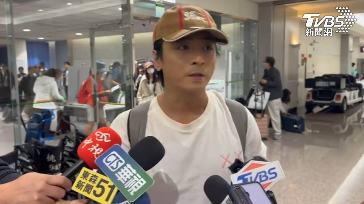 陪坤達返台！Toro稱有當兵「完成替代役」過去這樣嗆聲 | TVBS | LINE TODAY