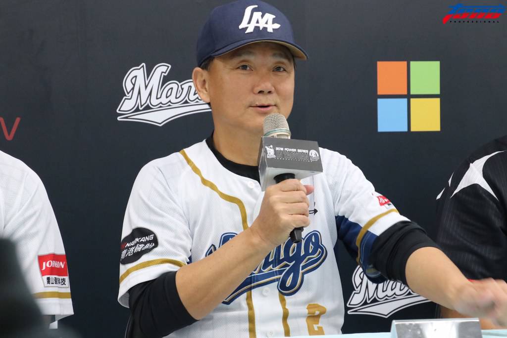 推選12強總教練 遭洪一中婉拒 | TSNA | LINE TODAY