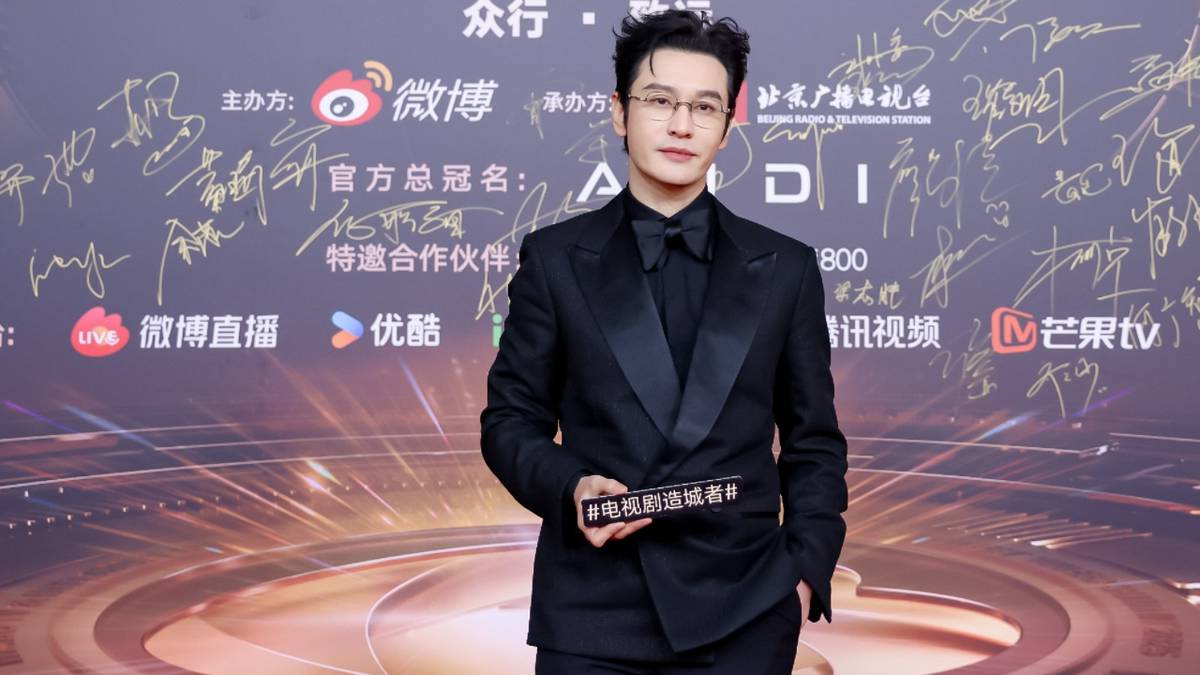 黃曉明暴瘦12公斤嫩回30歲！「去油成功」帥到驚豔全場 網驚呼：整型級變化 | 姊妹淘Babyou | LINE TODAY