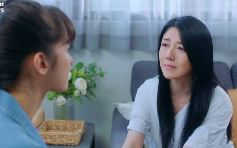 揮別以往八點檔演技 韓瑜哭到崩潰導演喊：收斂情緒 | Styletc | LINE TODAY