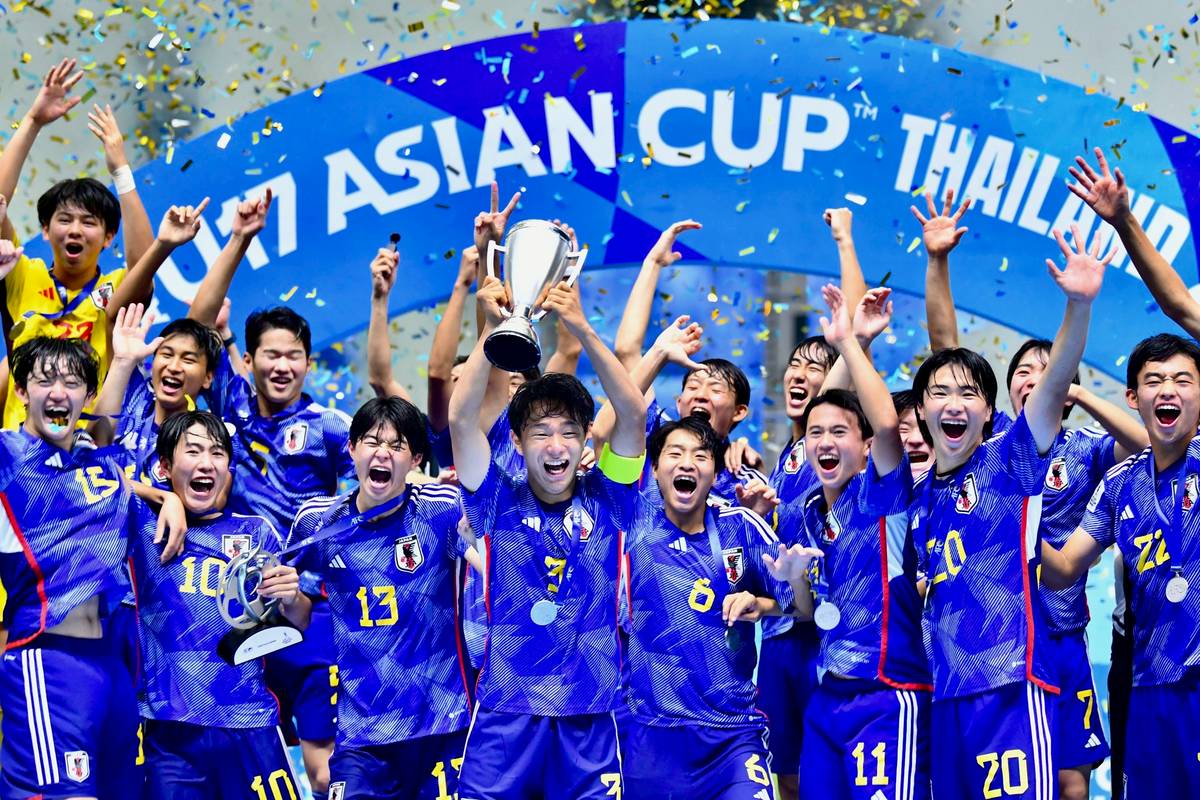 กวาดทุกรางวัล! ญี่ปุ่น ต้อน เกาหลีใต้ 3-0 คว้าแชมป์เอเชีย U17 สมัย 4 | Soccersuck | LINE TODAY