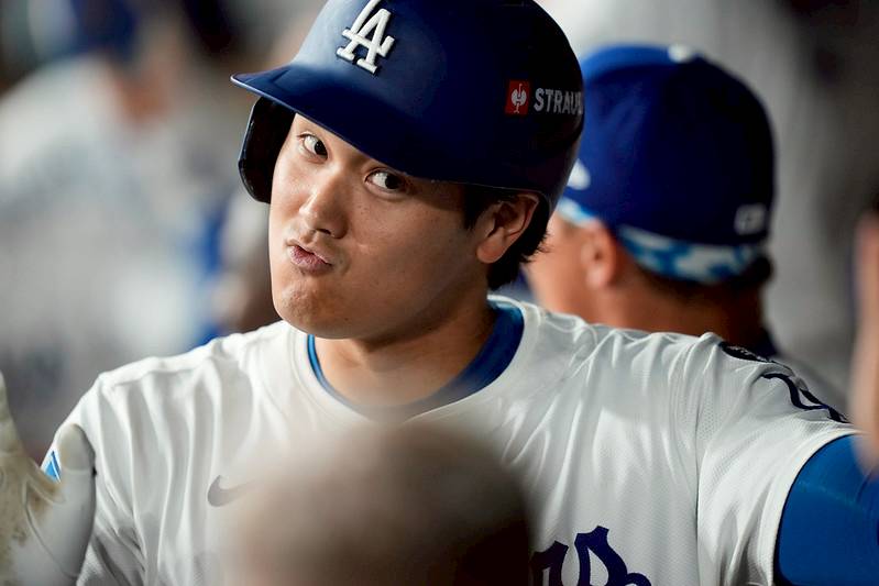 MLB》大谷翔平歷史性雙響轟炸 Snell飆9K力壓紅人 | TSNA | LINE TODAY