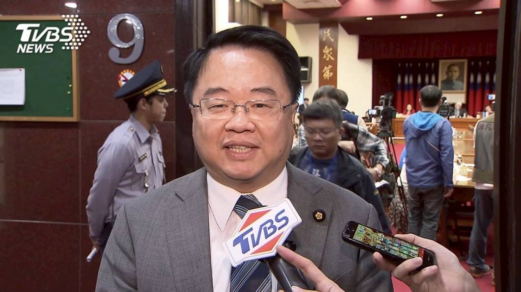 羅致政決定不選新北了 吳秉叡有意願：若黨徵召全力以赴 | TVBS | LINE TODAY