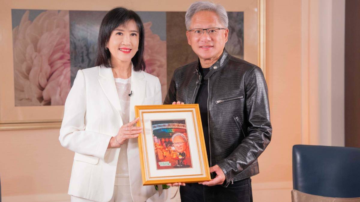 《看板人物》獨家專訪黃仁勳 3兆男談「超狂身價」：一樣工作吃飯 | TVBS | LINE TODAY