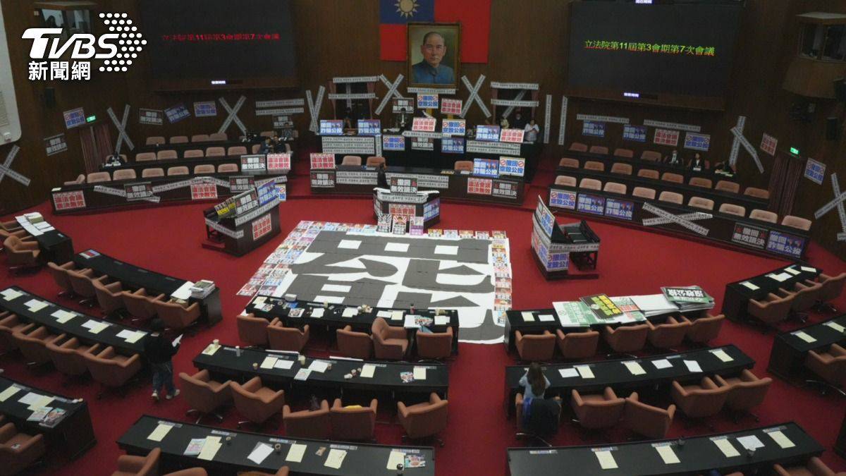 大罷免25比0慘敗 黃暐瀚：民意不支持民進黨、賴清德 | TVBS | LINE TODAY