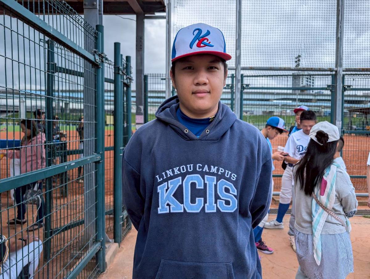 中信盃黑豹旗》台灣版《棒球大聯盟》 康橋國際12人戰隊學校屋頂練球逐夢 | TSNA | LINE TODAY