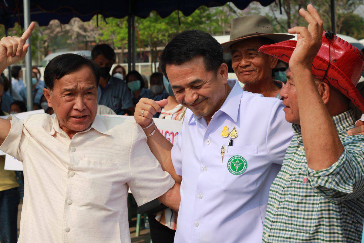 หมอชลน่านชื่นชมโรงพยาบาล อ.พาน | 77kaoded | LINE TODAY