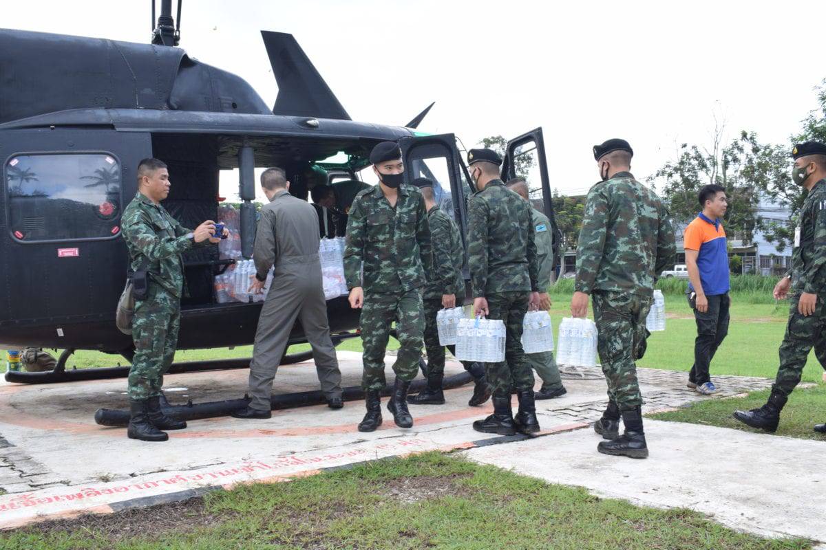 ทหารม้าจัด ฮ.รุดช่วยชาวไทยภูเขา ประสบอุทกภัย | 77kaoded | LINE TODAY