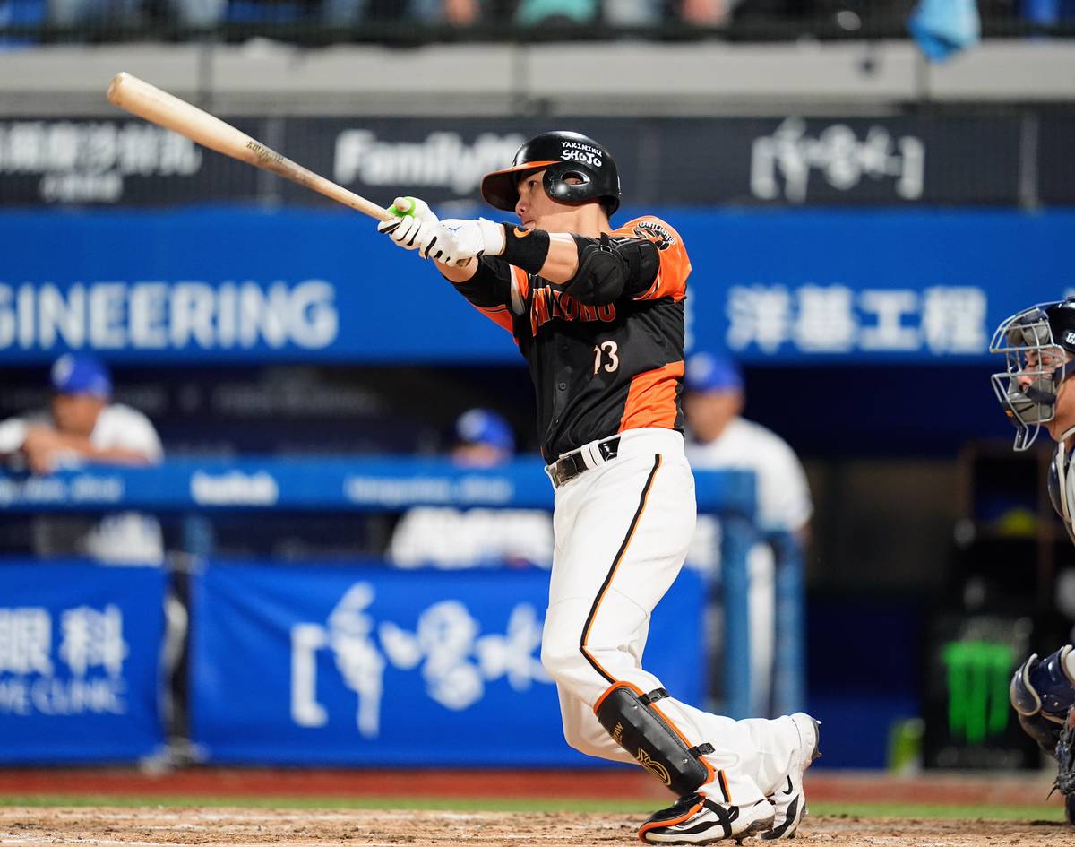 統一獅》休息後開轟陳鏞基認有成效 感性嘆：現在是傑憲他們的世代 | TSNA | LINE TODAY