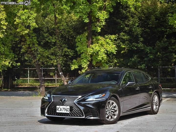 Lexus New LS500 完整蛻變 雙渦輪更帶勁 | Mobile01 | LINE TODAY