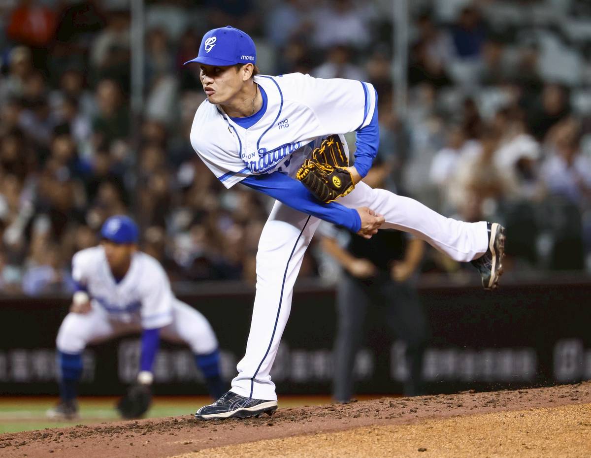 富邦悍將》張奕歸隊問號 許銘傑：目前沒有任何打算 | TSNA | LINE TODAY