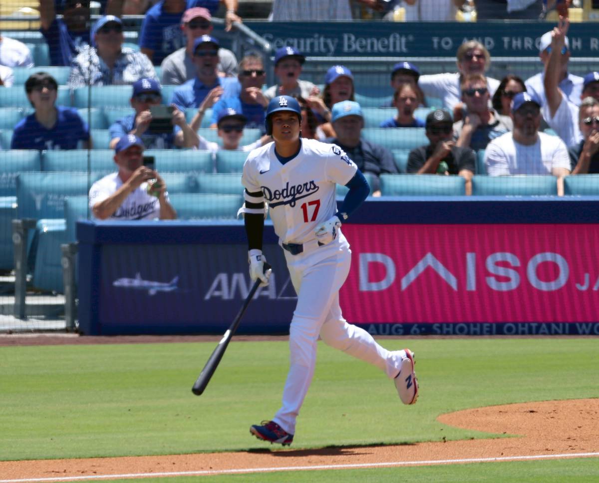 MLB》Kershaw宣布退休！山本由伸先發5.1局無失分、大谷翔平敲2安 道奇勝巨人封王降到M6 | TSNA | LINE TODAY