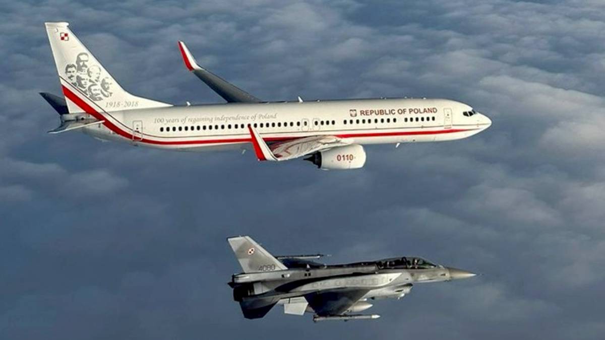 ‘โปแลนด์’ ส่ง ‘F16’ รักษาความปลอดภัย นักเตะชุดลุยบอลโลก | WeR NEWS | LINE TODAY