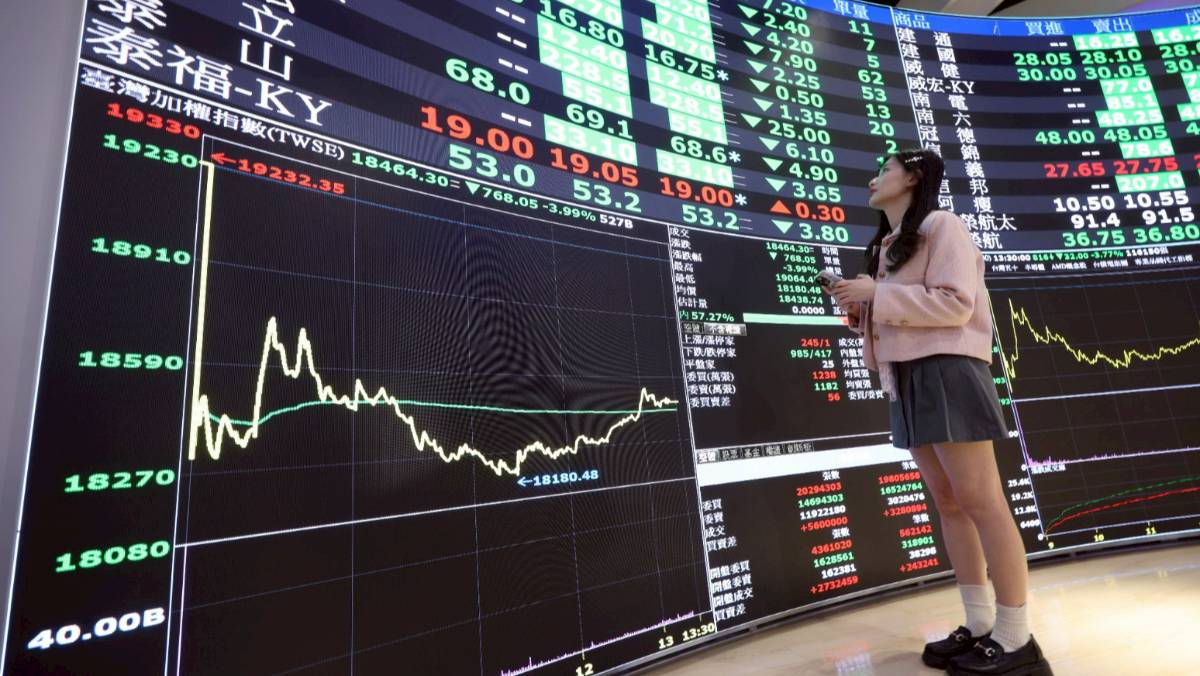 五萬人今天被錢香醒！ 首檔主動式ETF 00982A配息入帳、平均收4千元紅包 | 太報 | LINE TODAY