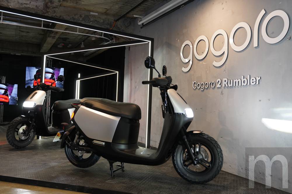 換上可隨光線折射產生不同色澤 Gogoro 2 Rumbler鎖定年輕男性用戶 | MashDigi | LINE TODAY