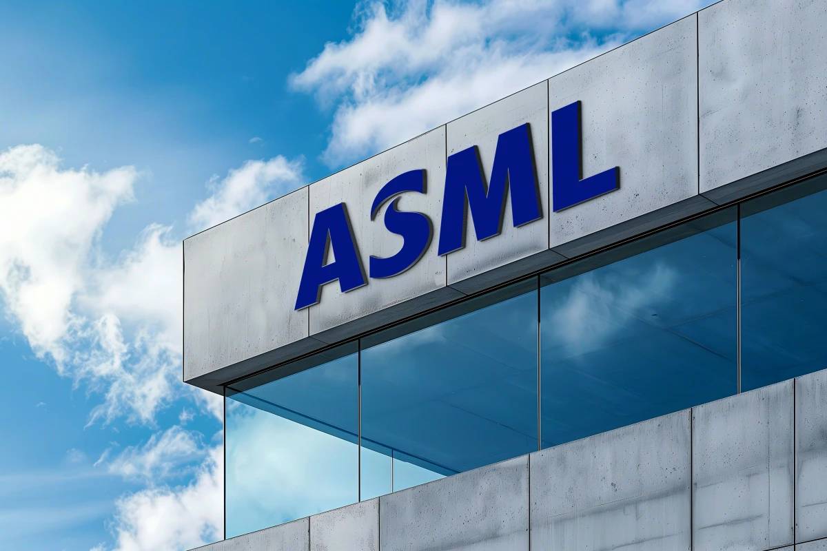 ASML เตรียมลดพนักงาน 1,700 ตำแหน่ง แม้ยอดขายโตต่อเนื่องปีที่ 13 ...