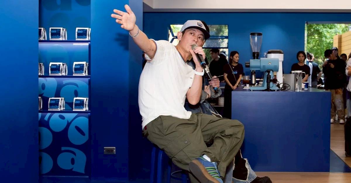 搭機再出事！陳冠希「安檢遭推擠」氣炸報警 衝突畫面曝 | EBC 東森娛樂 | LINE TODAY