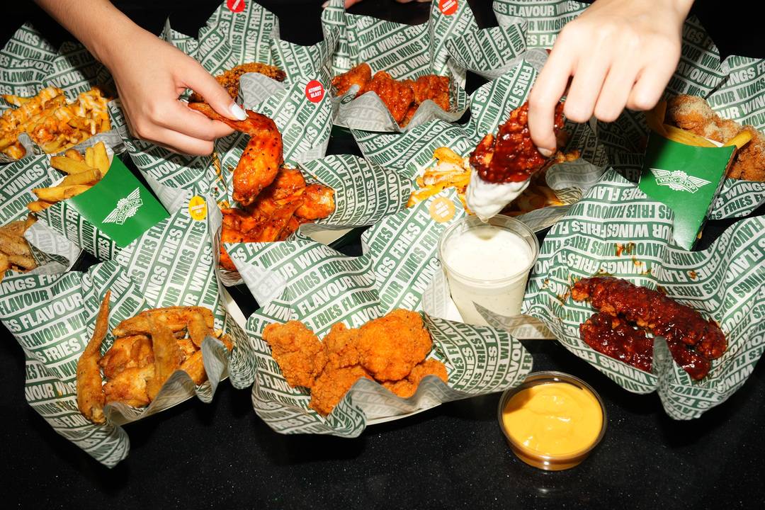 สิ้นสุดการรอคอย! “Wingstop” บุกกรุงเทพฯ สาขาแรกที่ MBK ท้าพิสูจน์ “9 ...