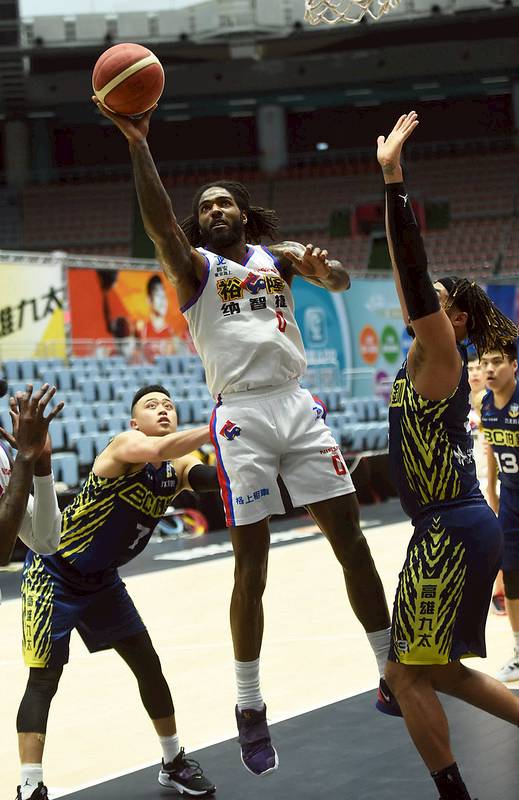 《SBL》裕隆封關前二連勝 Torren Jones獲選第5週MVP | TSNA | LINE TODAY