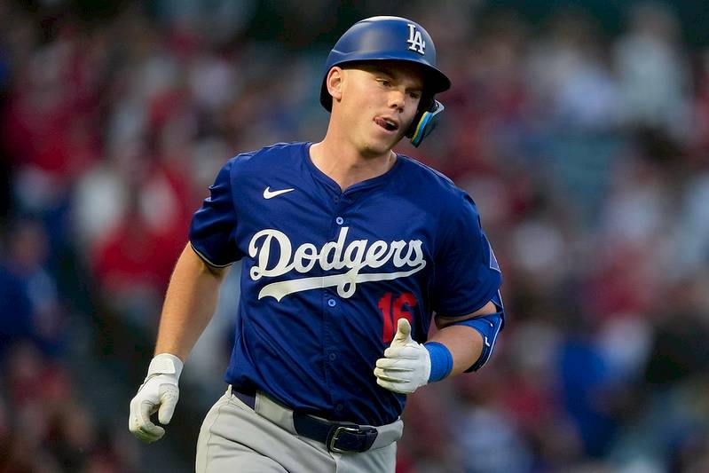 MLB》道奇強打捕手Smith 續10年45億合約 | TSNA | LINE TODAY