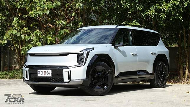 市場稀有純電 LSUV 之作 Kia EV9 GT-Line 4WD 六人座 試駕 | 小七車觀點 | LINE TODAY