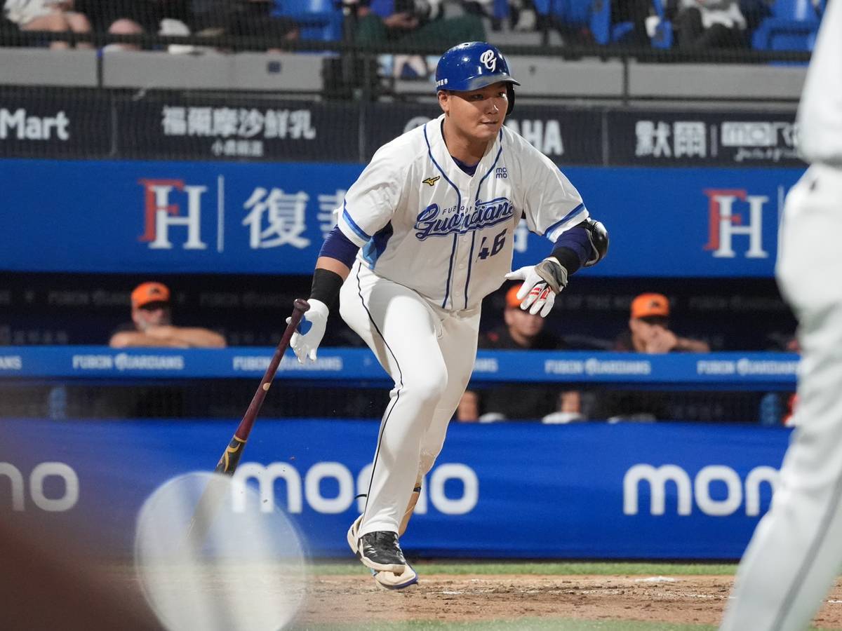 富邦悍將》范國宸是球隊重要打者 領隊林華韋：當然希望他留下來 | TSNA | LINE TODAY