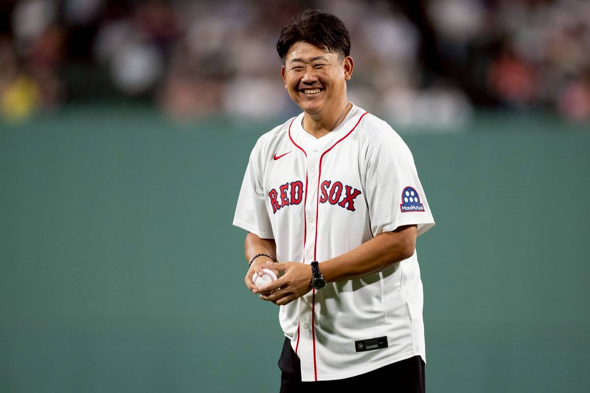 MLB》松坂大輔重回紅襪開球 接球捕手是2007年世界大賽冠軍搭檔 | TSNA | LINE TODAY