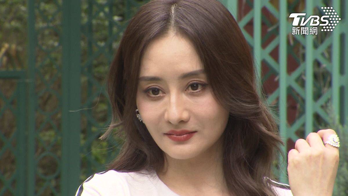 陳德容被爆姊妹爭產、母照護問題翻臉 大姊回應：感情很好 | TVBS | LINE TODAY