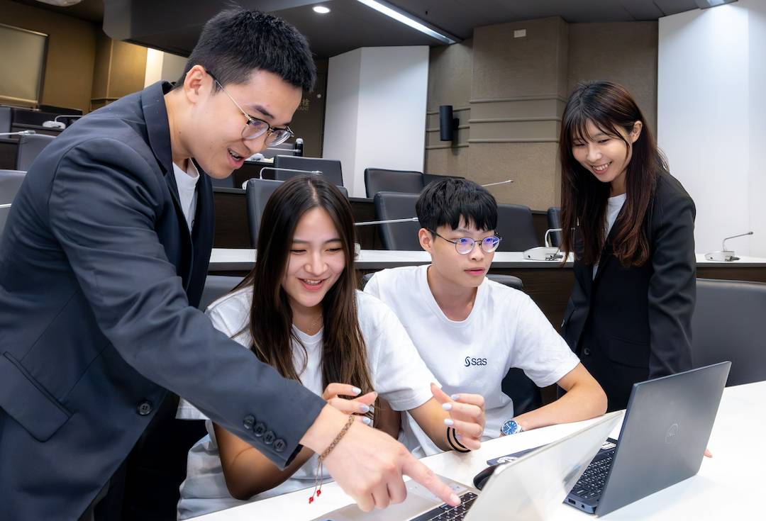 SAS 台灣推出企業級 AI 陪跑方案，助力台灣企業安心落地 AI 應用 | TechOrange 科技報橘 | LINE TODAY